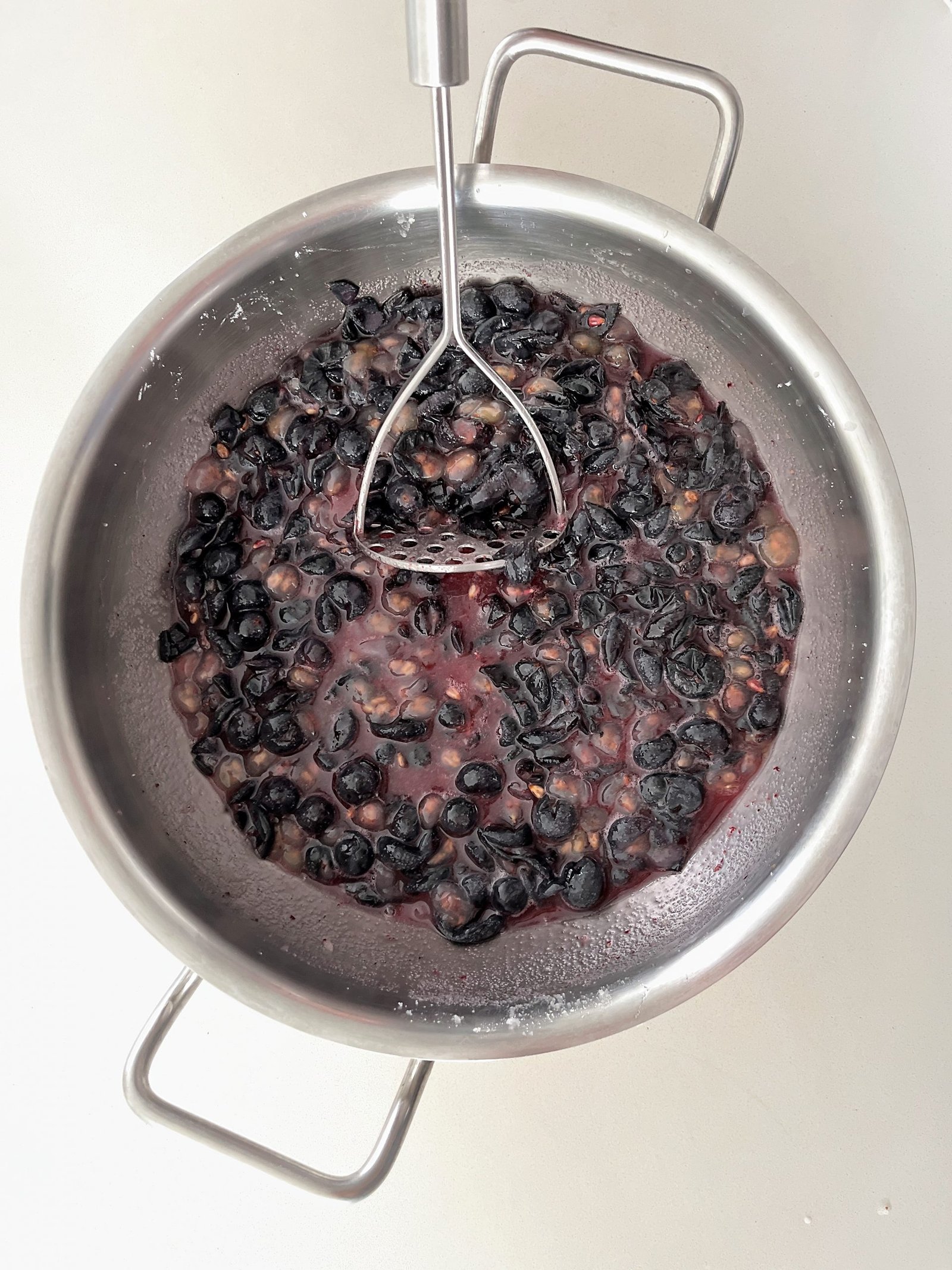 Concord grape jam recipe - Easy, three-ingredient preserve