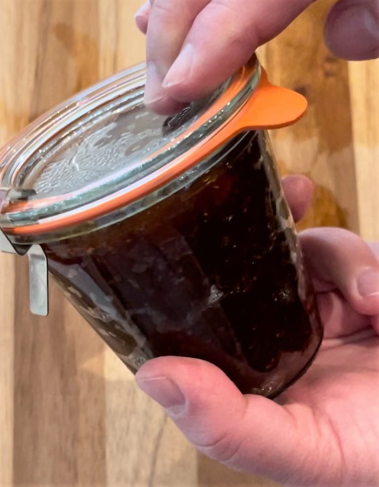 French Apple Onion Jam Recipe For Canning (Onion Marmalade) - Canned ...