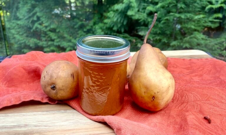 Why And How To Make Pear Juice At Home